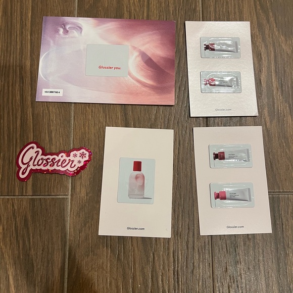 Glossier | Other | Glossier Sample Collection With Pink And Red Details ...
